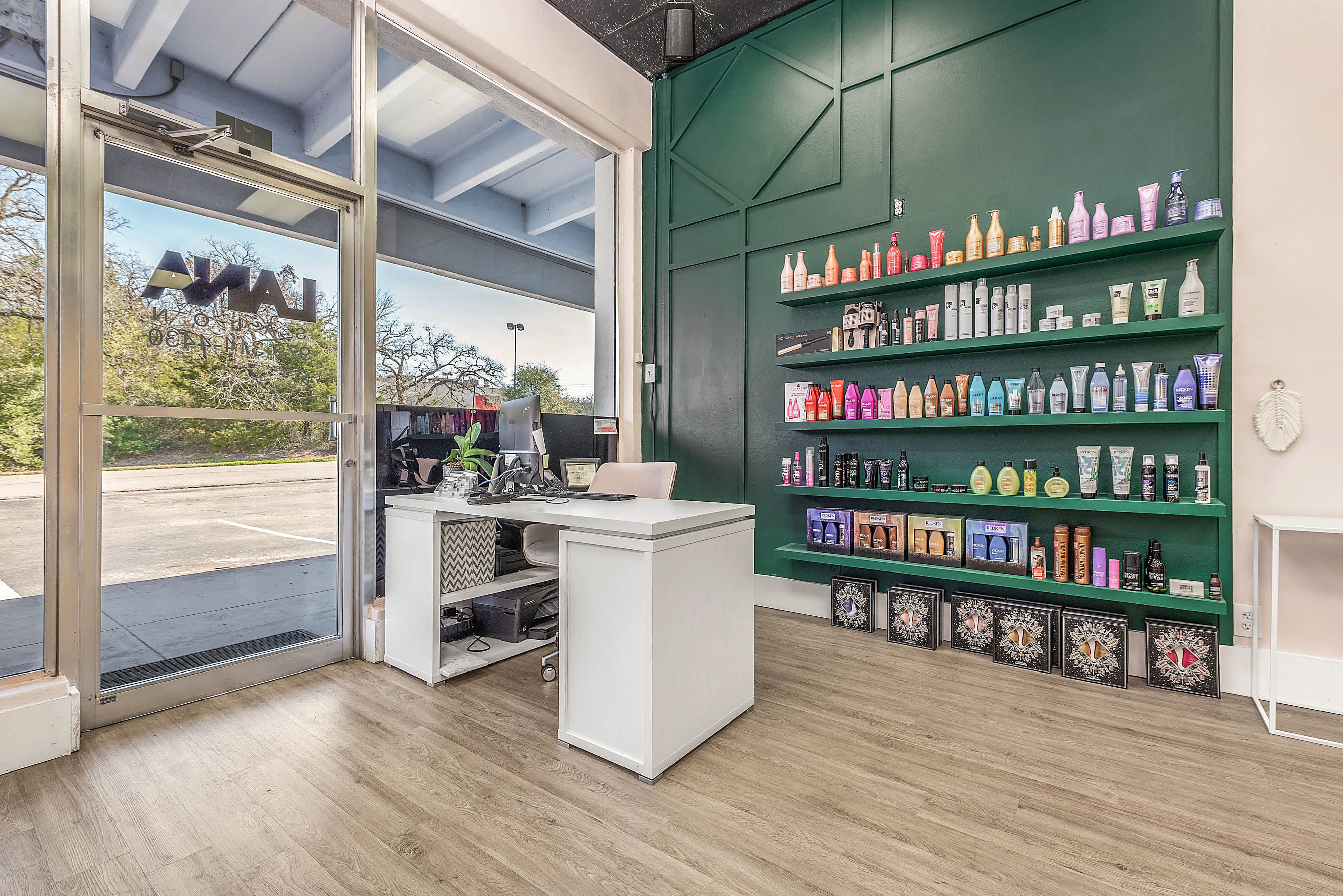 Hair Salon Bryan/College Station, Tx - Laina Salon - Best Salon in ...