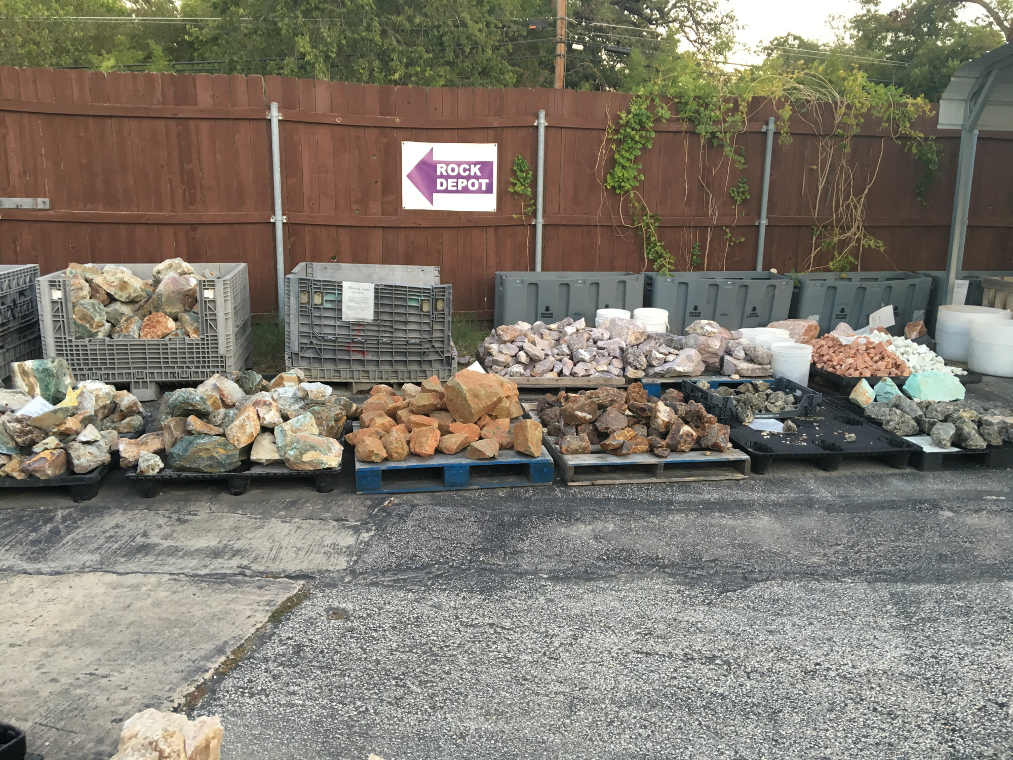 Rock Yard - Nature's Treasures