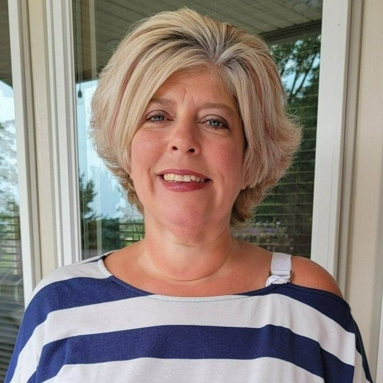 About Our Pharmacy - Heidi's Pharmacy - Your Local Wooster Pharmacy