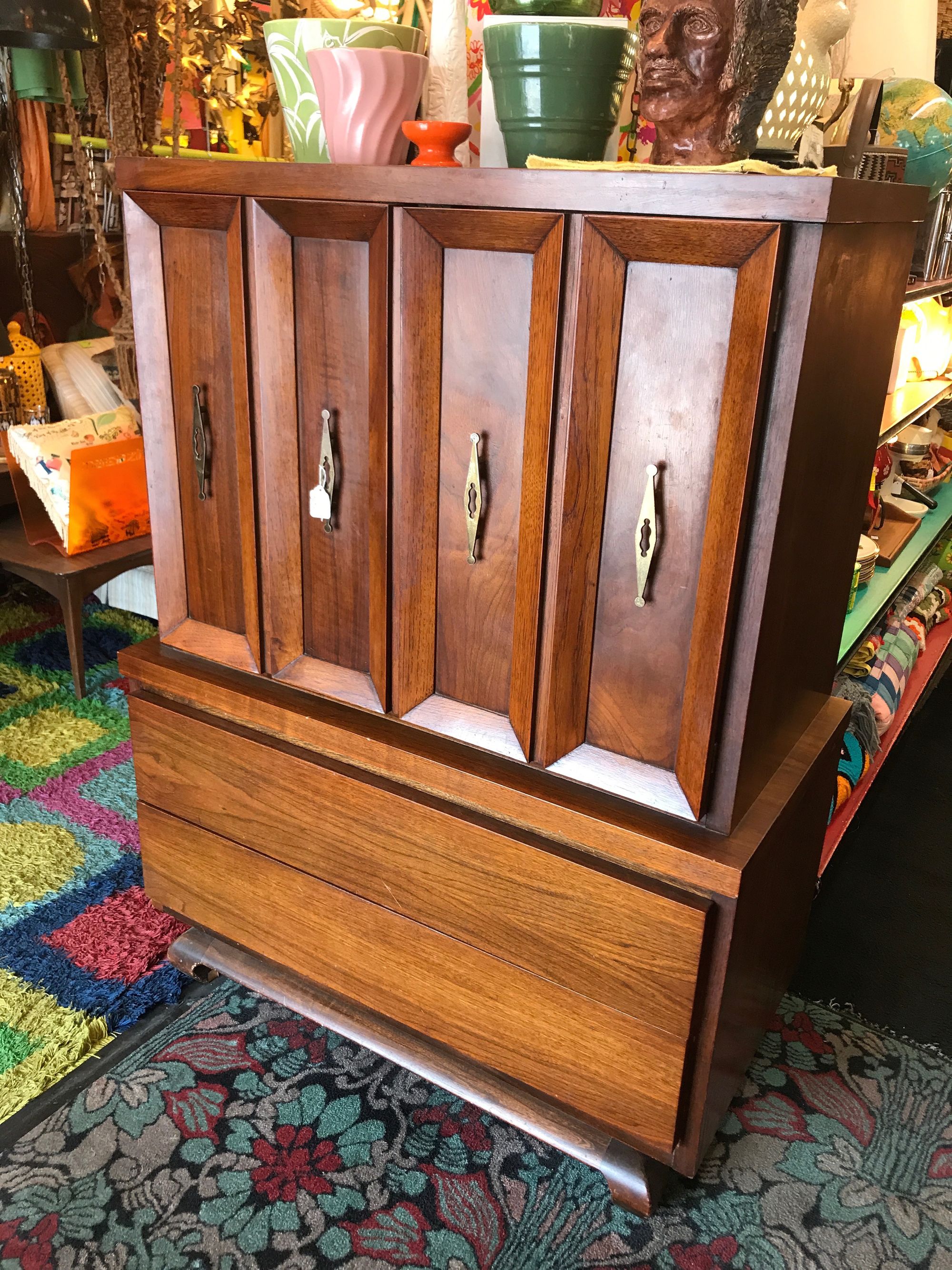 Room Service Vintage Austin Texas - Room Service