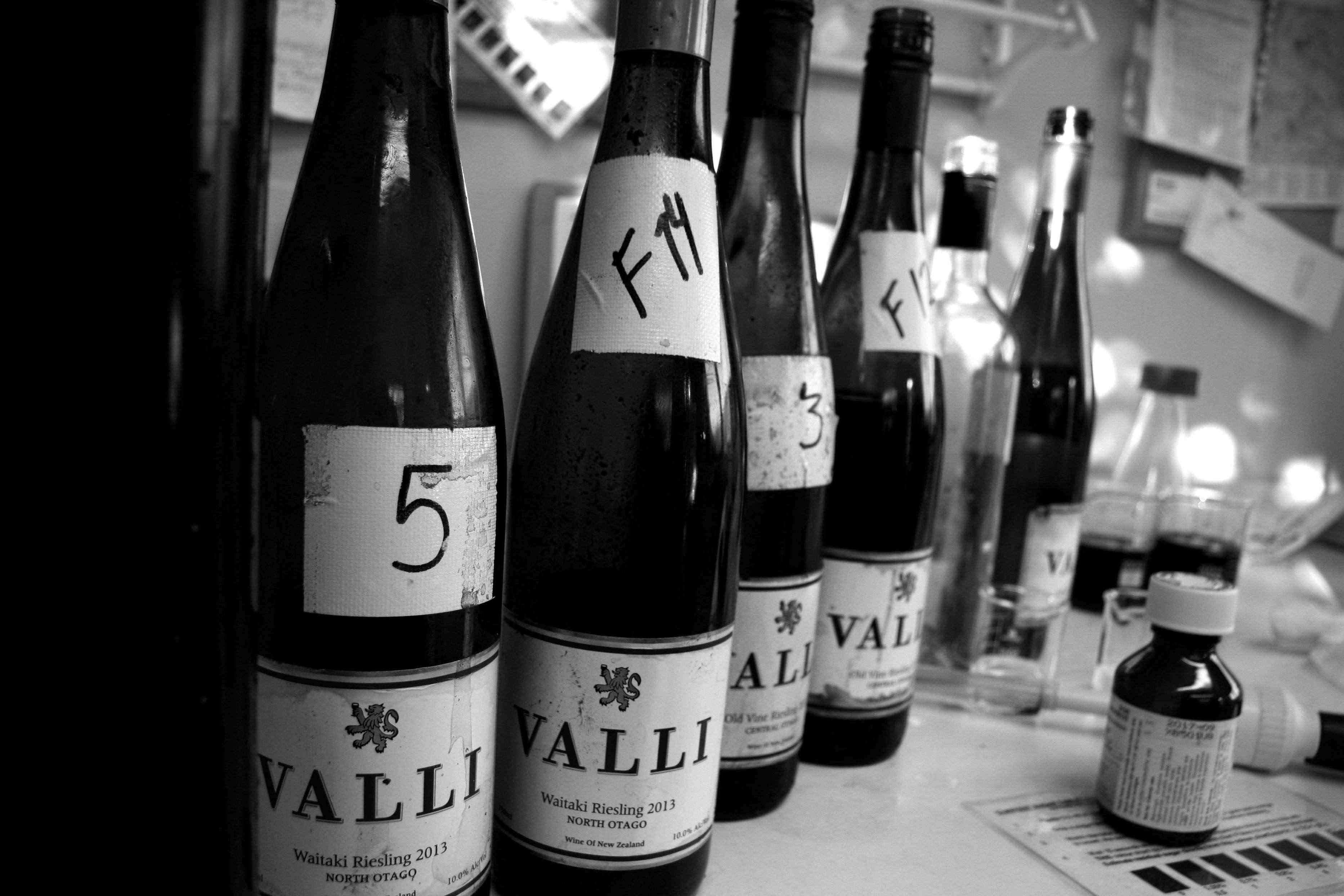 View Our Wines - Valli Wine