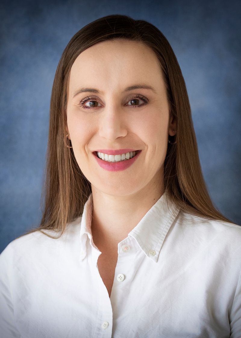 Julia Anderson Md