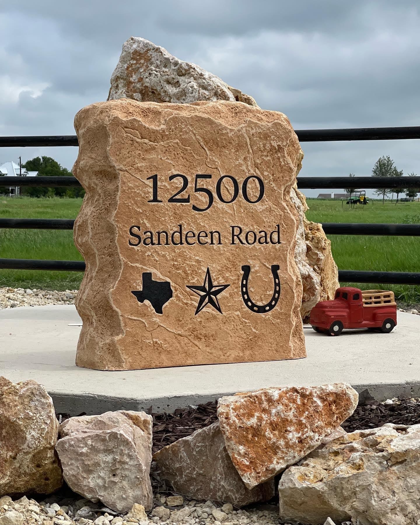 Custom Engraved Stone Signage & Memorial Stones - Boulder Designs